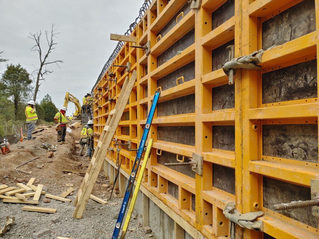 Gravity & Retaining Walls – RBAENG